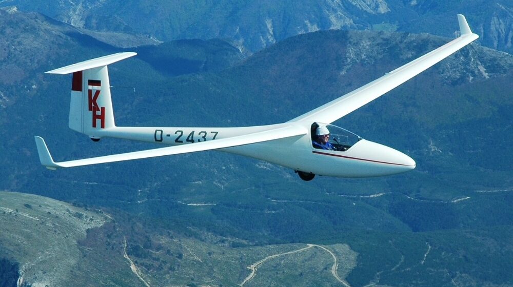 Glasflügel-Segelflugzeuge zu verkaufen – Streifly